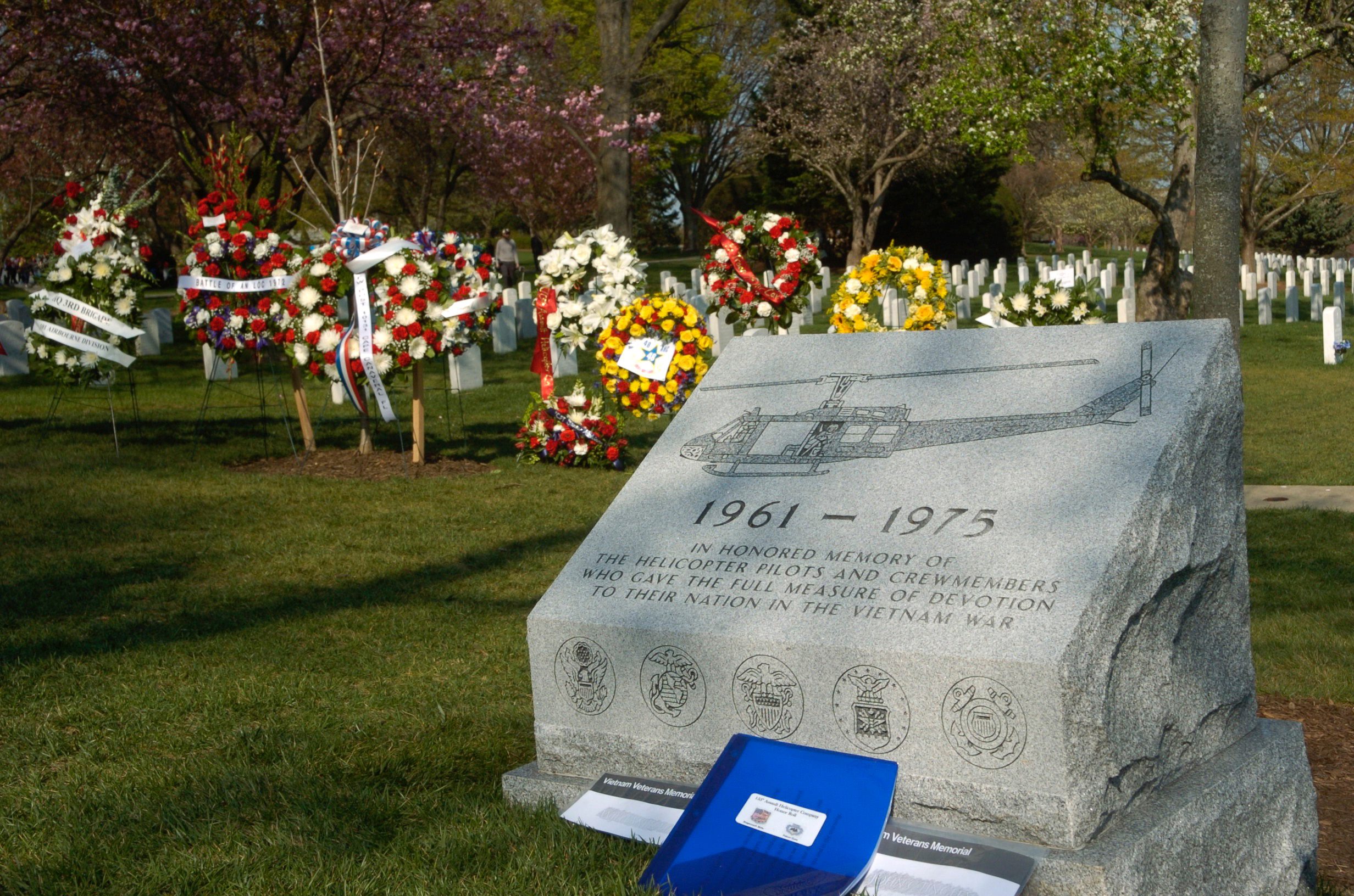 Cemetery In Vietnam Vietnam War Marshfield Remembers Alumni Lost In