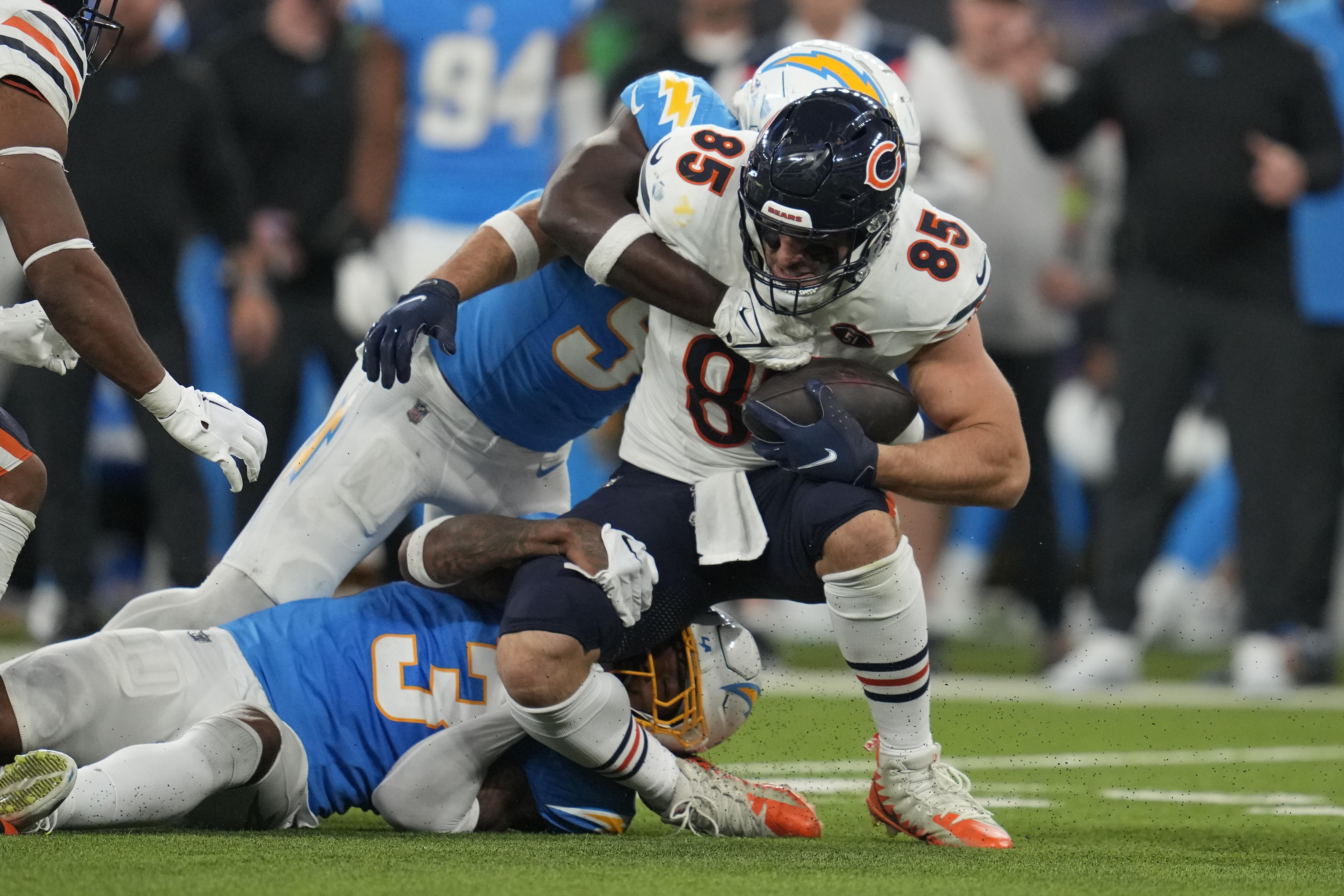 Justin Herbert throws for 3 TDs Los Angeles Chargers back on track with victory over Chicago Bears Washington Times