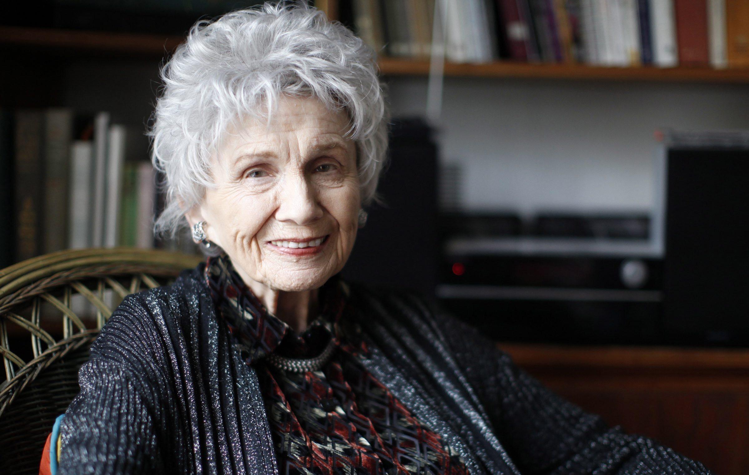 Alice Munro 92 Nobel literature winner revered as short story master dies Washington Times
