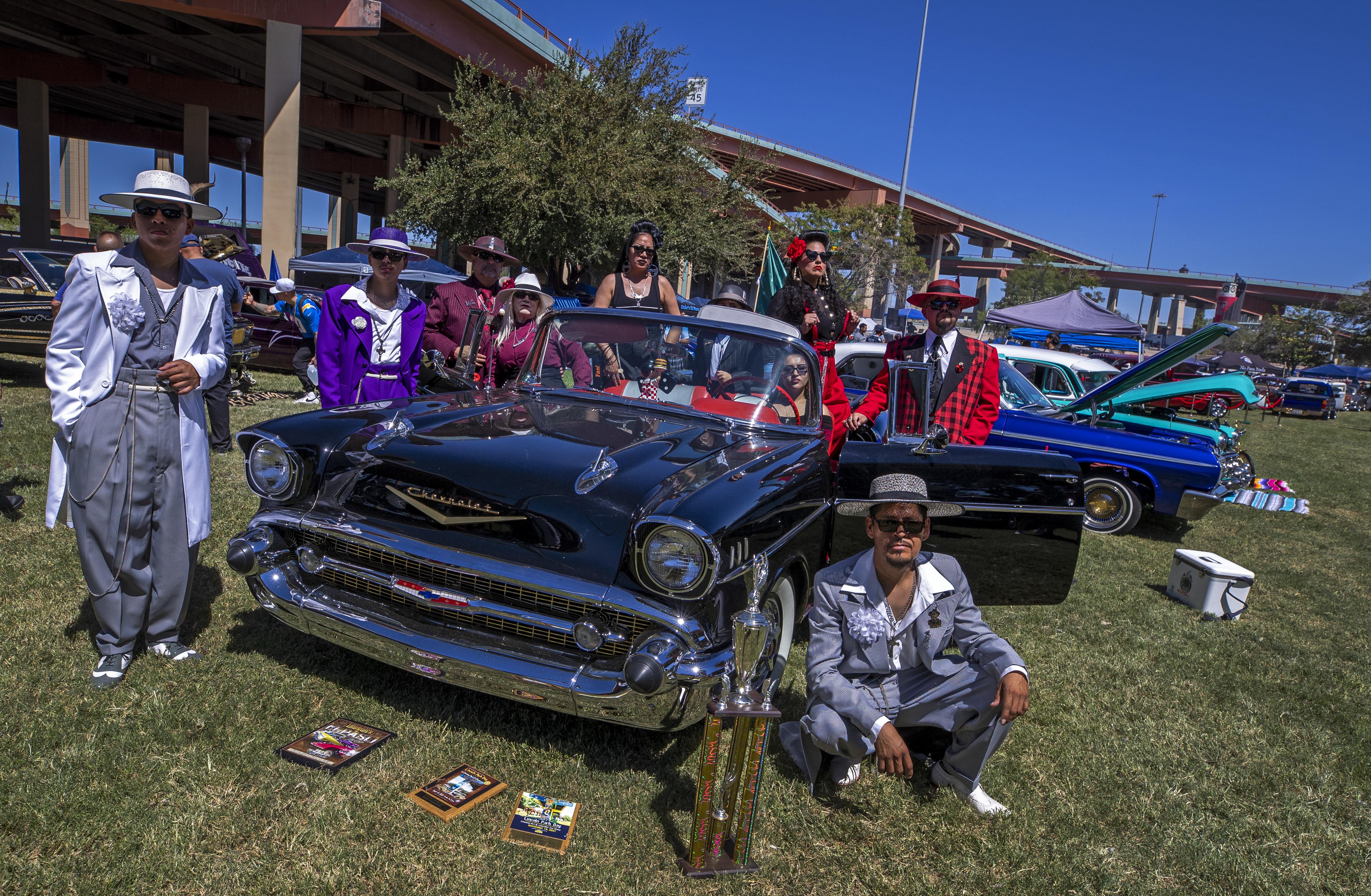 Vanessa Lowrider Magazine LowRider 2000 Now Illustrated Magazines For